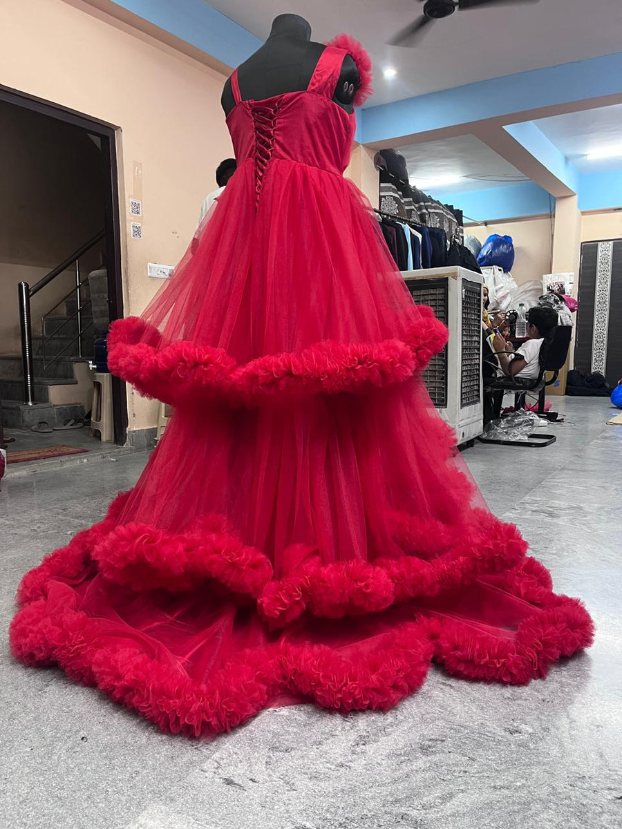 G969 ,Wine Slit Cut Puffy Frills Prewedding Trail Gown, (All Sizes)pp ...